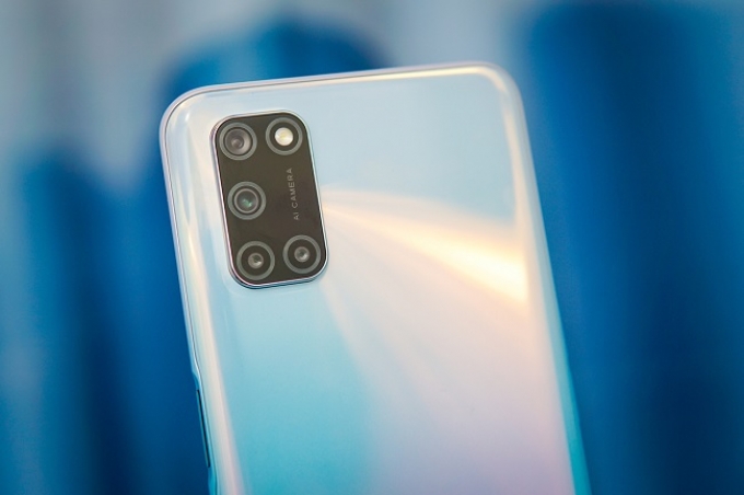 Làm sao bảo vệ màn hình Oppo A92 khó vỡ khi làm rơi?